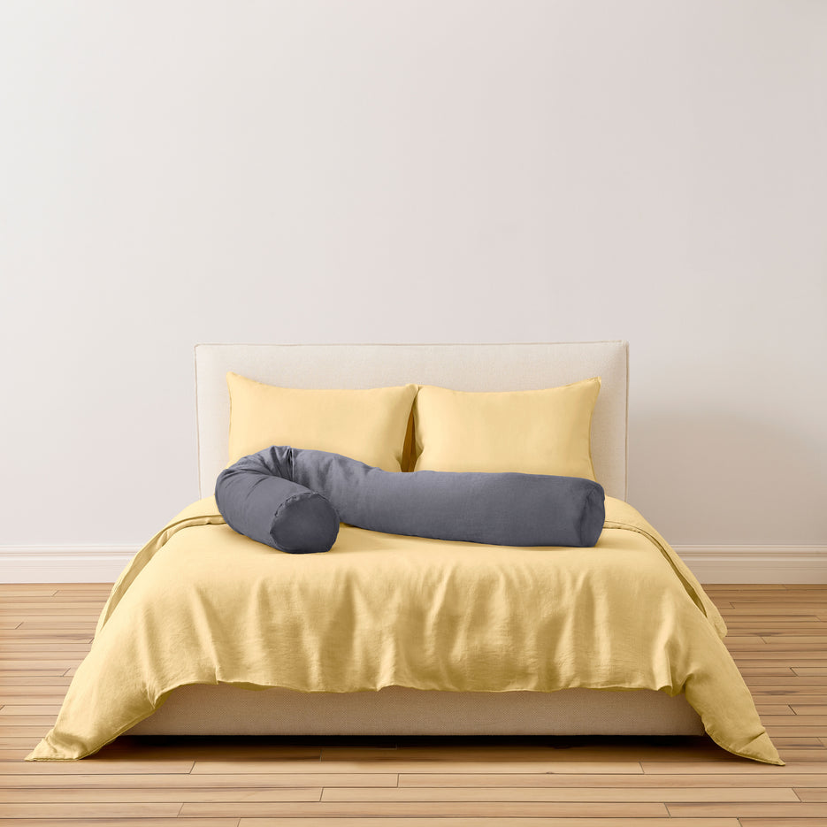Wiggle Pillow and Cover Bundle