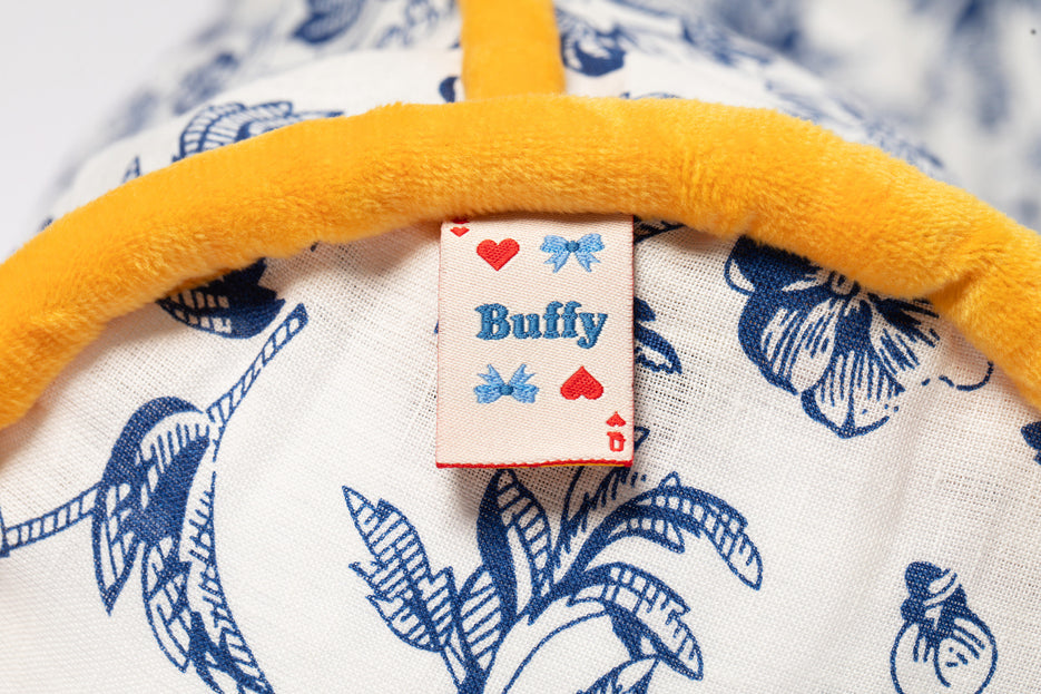 Wiggle Pillow and Cover Bundle